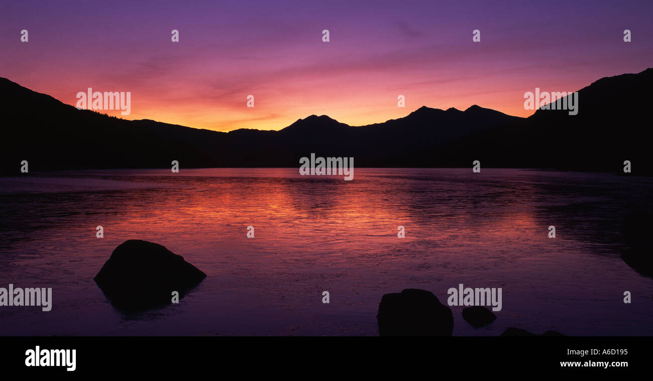 Snowdon horseshoe sunset hi-res stock photography and images - Alamy