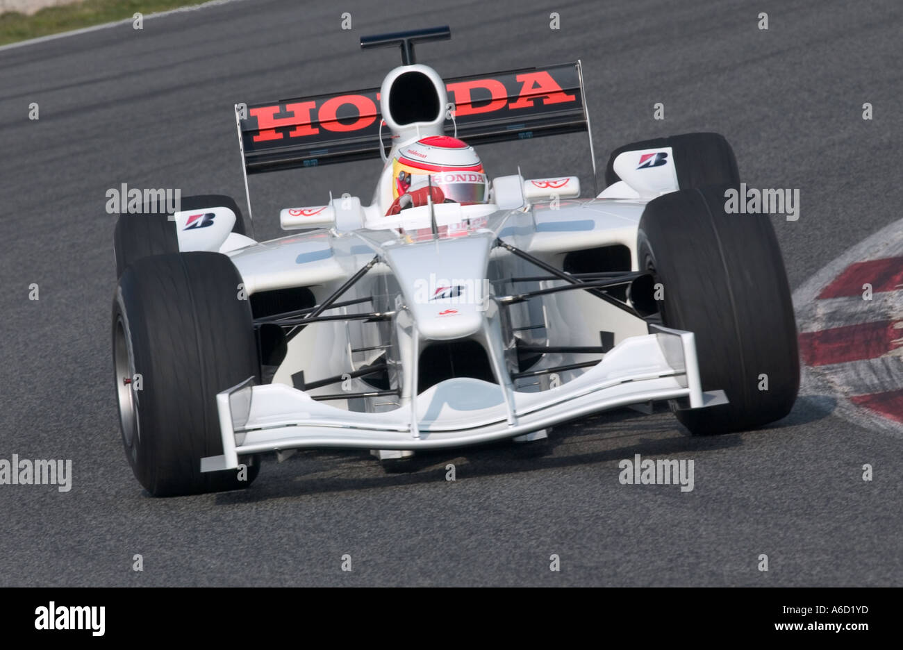 Formula 1 driver Yuji Ide JPN in his Honda Super Aguri racing car at ...