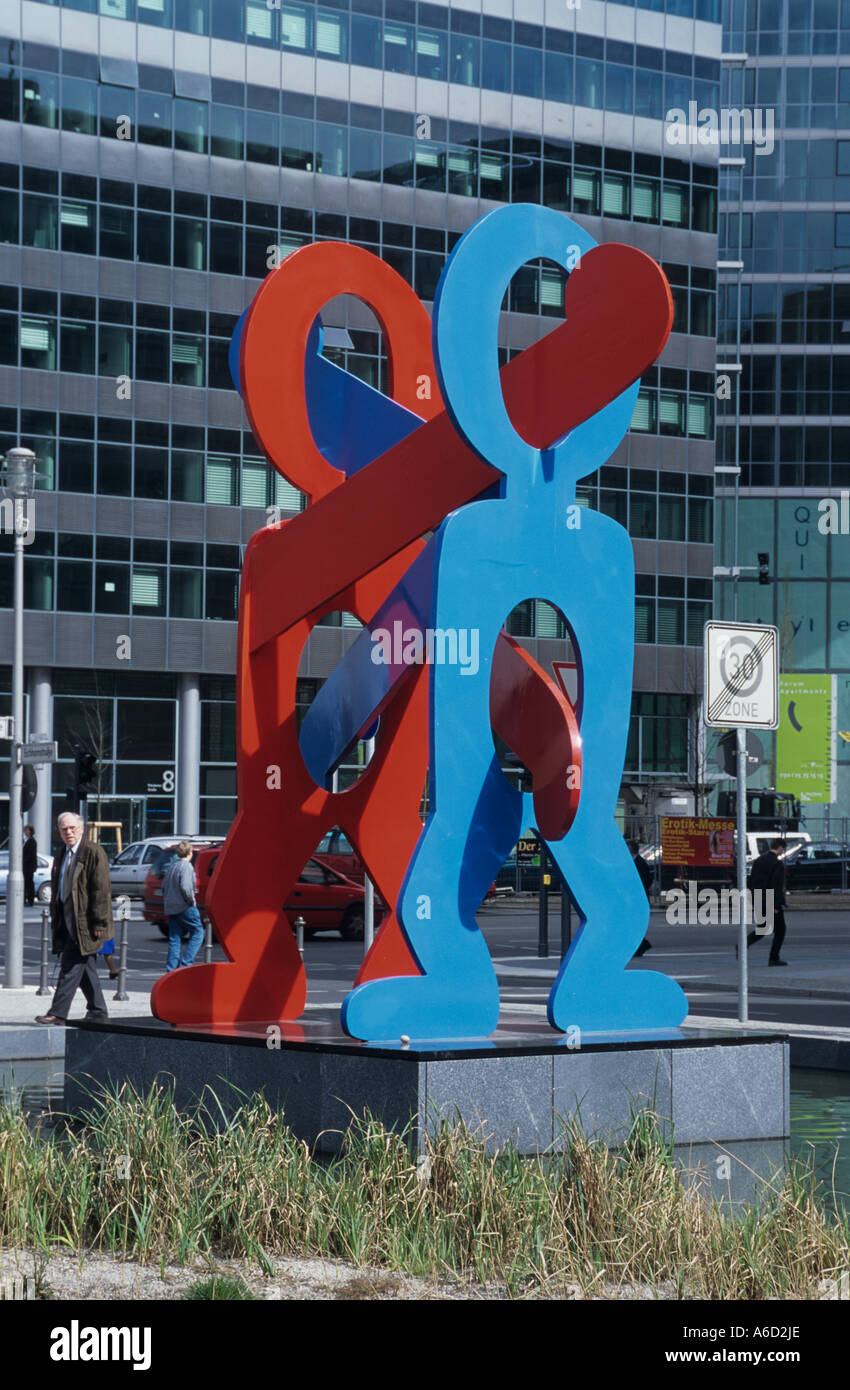 Keith haring sculpture High Resolution Stock Photography and Images - Alamy