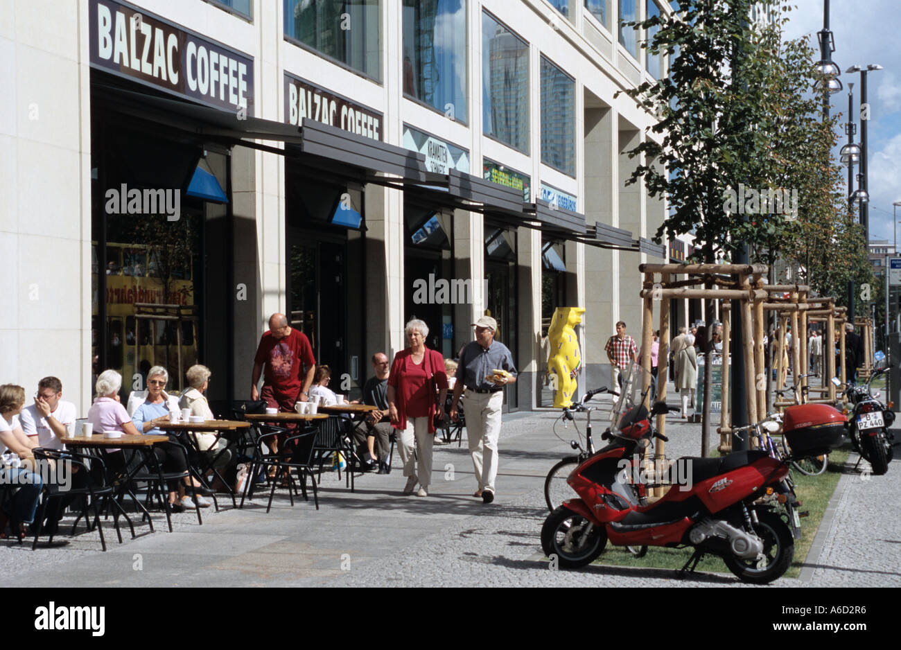 Europa Europe Germany Deutschland Berlin Mitte Dom Aquaree Domaquaree ...