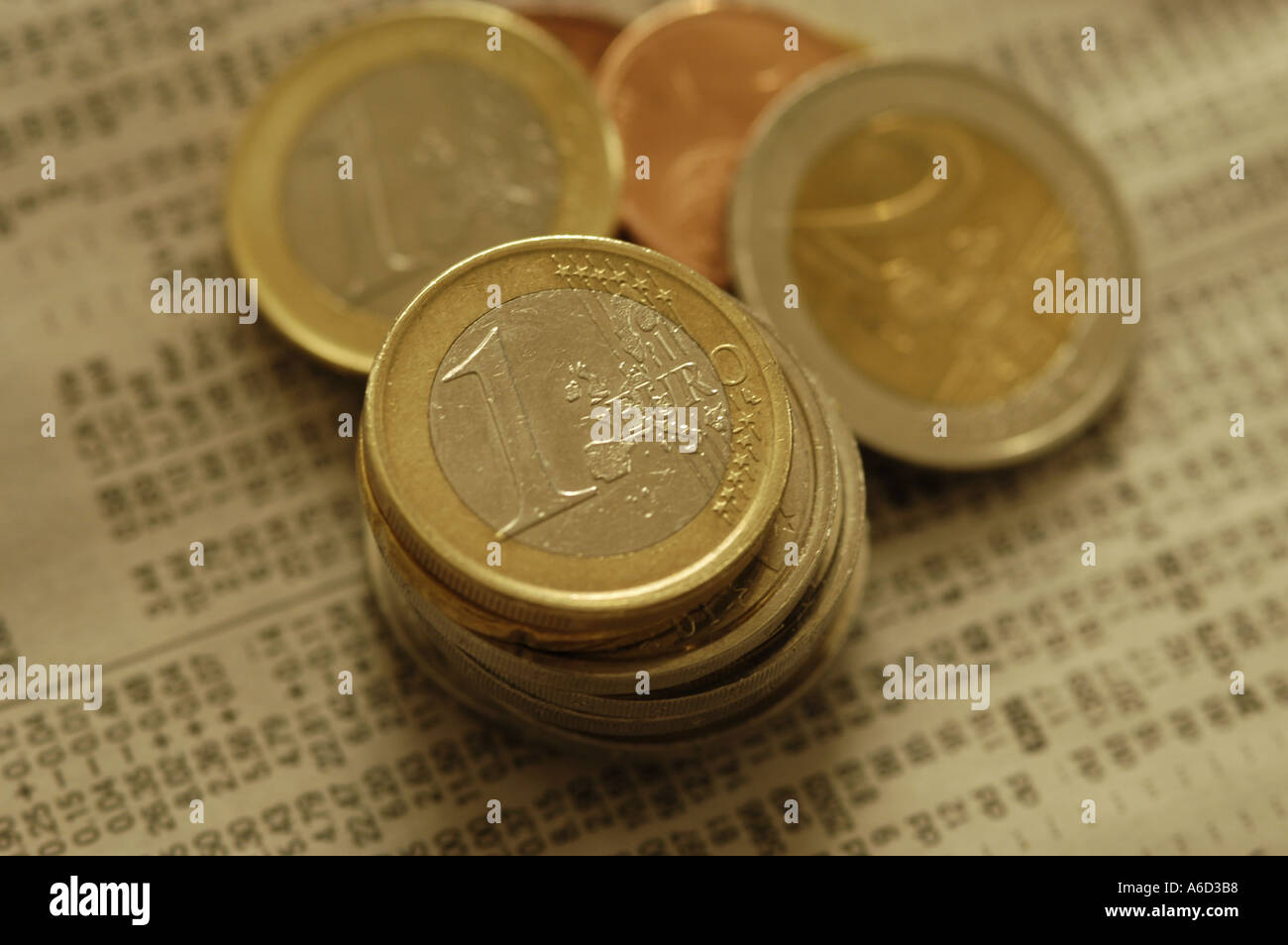 Euro page hi-res stock photography and images - Alamy