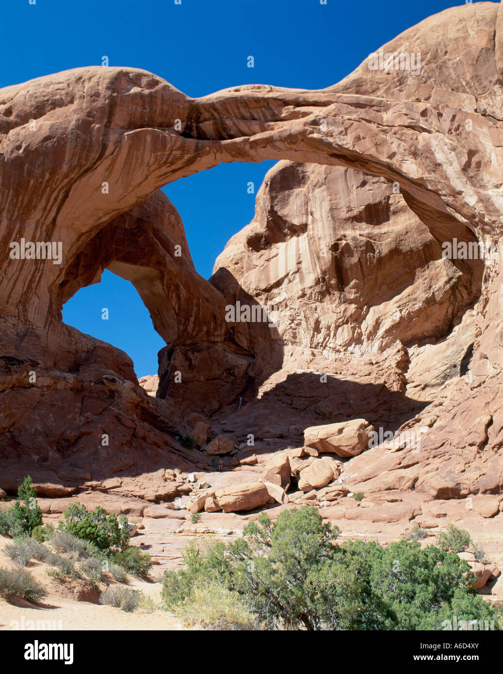 Low arches hi-res stock photography and images - Alamy
