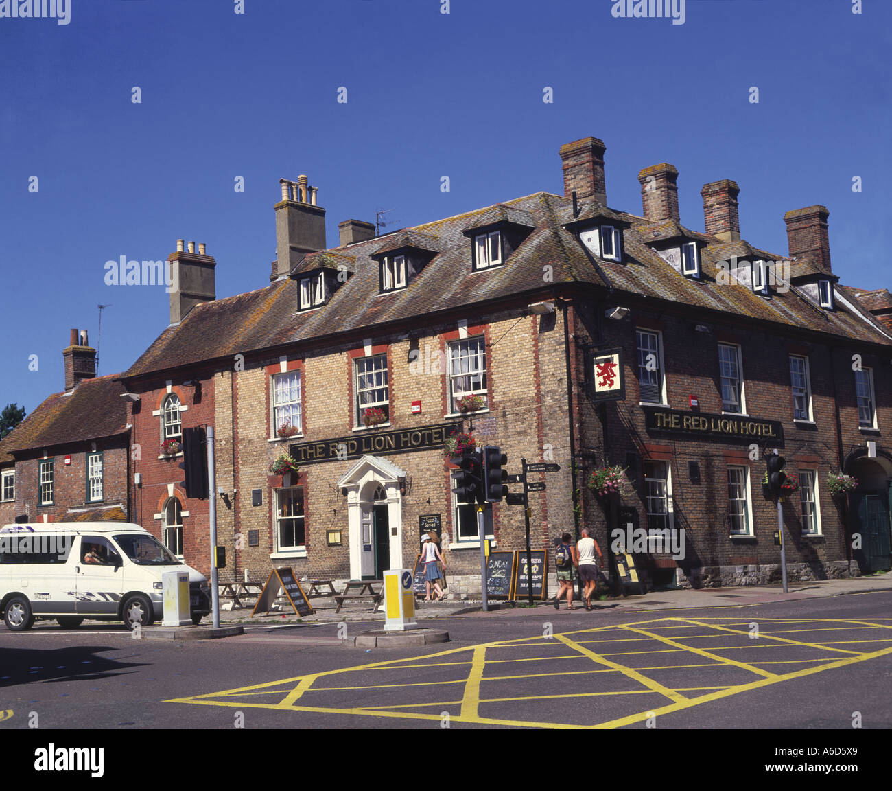 Red Lion Hotel Wareham Dorset Stock Photo - Alamy