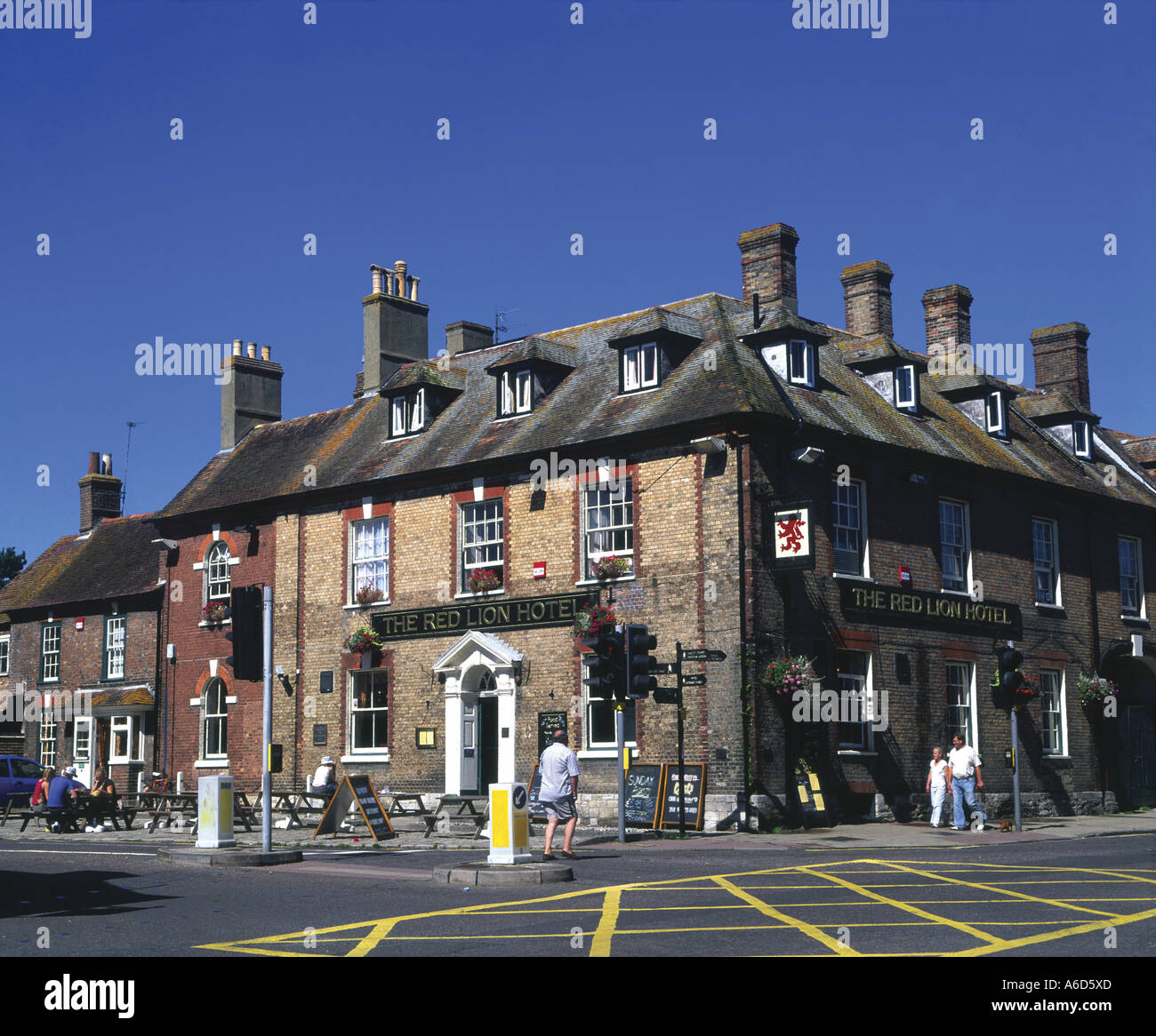 Red Lion Hotel Wareham Dorset Stock Photo - Alamy