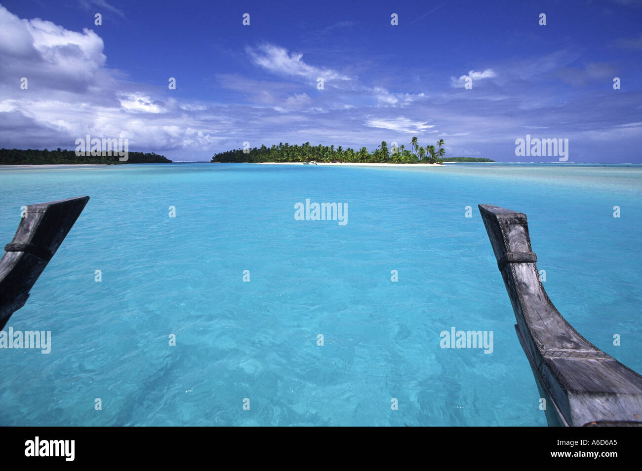 One foot Island Tapuaetai Aitutaki Cook Islands Stock Photo - Alamy