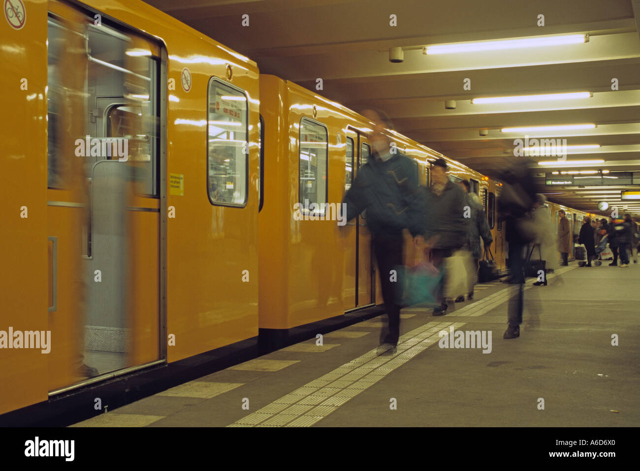 Inside berlin u bahn station hi-res stock photography and images - Alamy