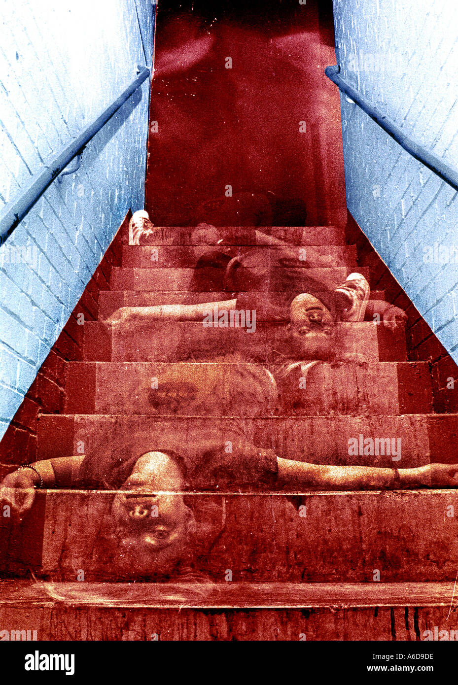 Spooky stairs girl hi-res stock photography and images - Alamy