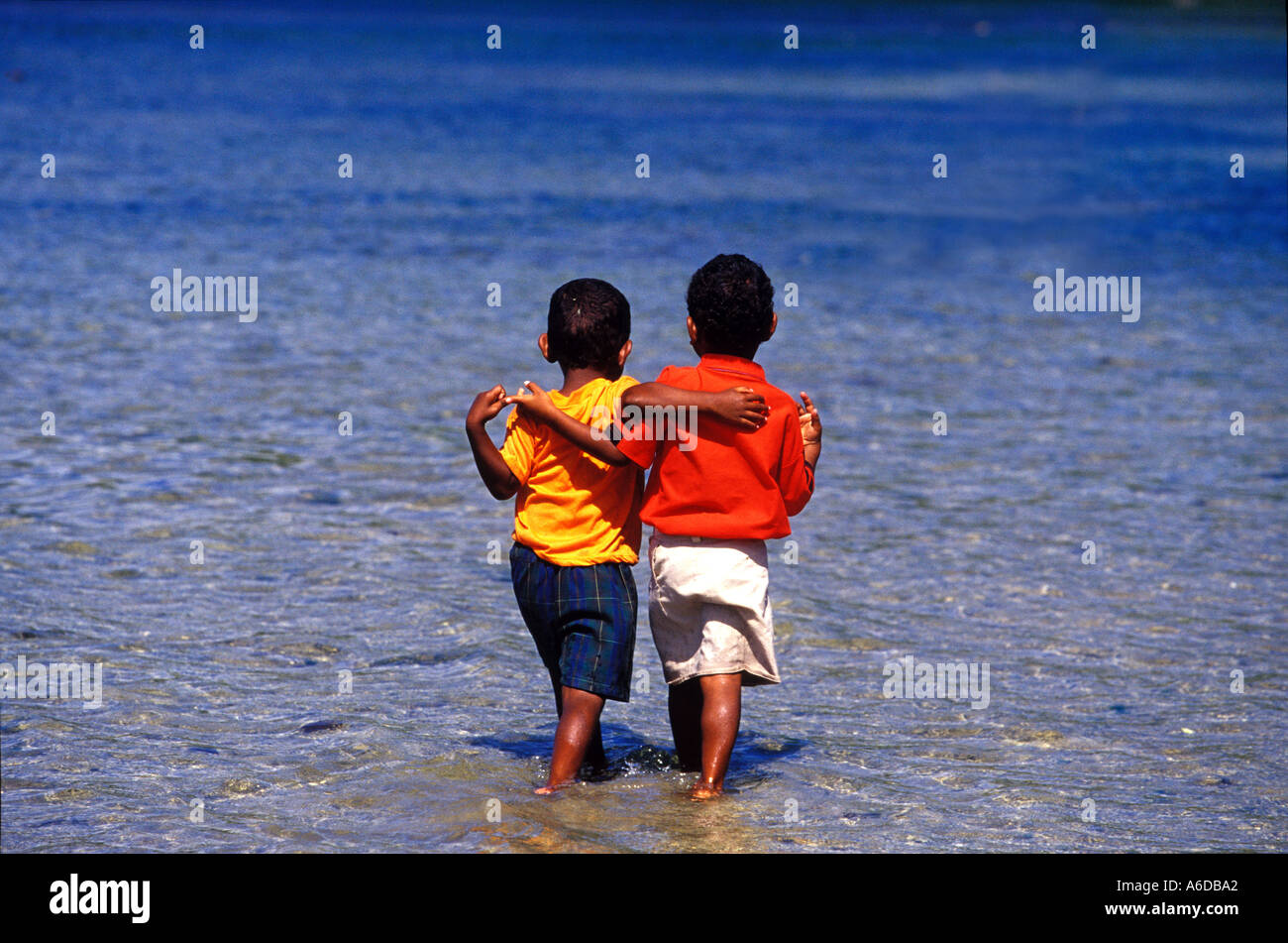 Fijian children playing hi-res stock photography and images - Alamy