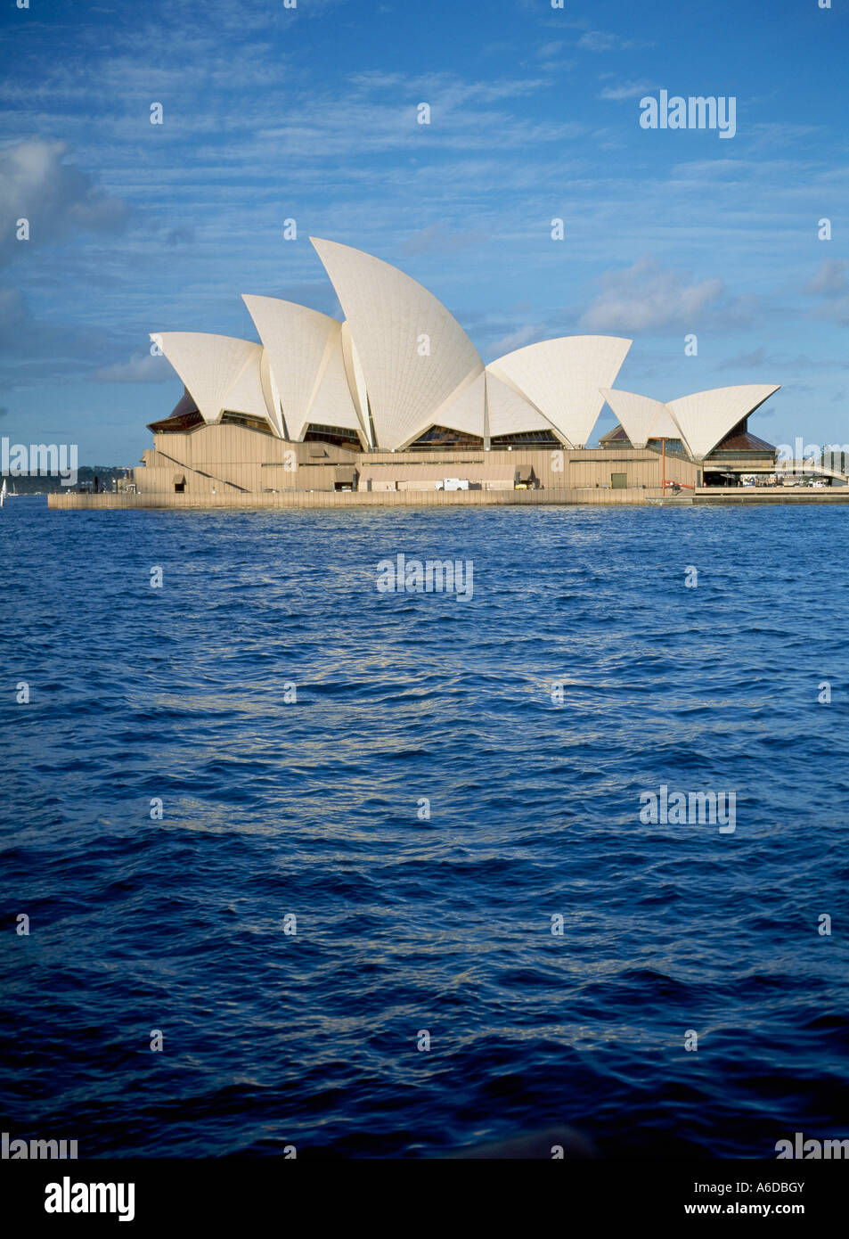 Opera house on the waterfront, Sydney Opera House, Sydney, New South ...