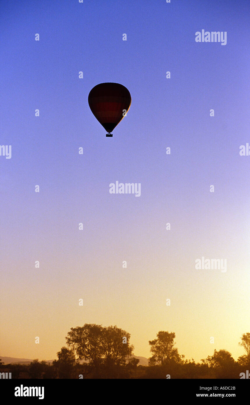 Outback ballooning hi-res stock photography and images - Alamy