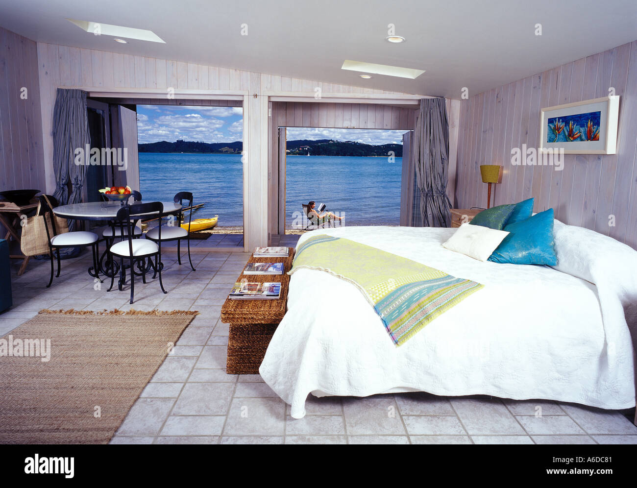 Omata estate hi-res stock photography and images - Alamy