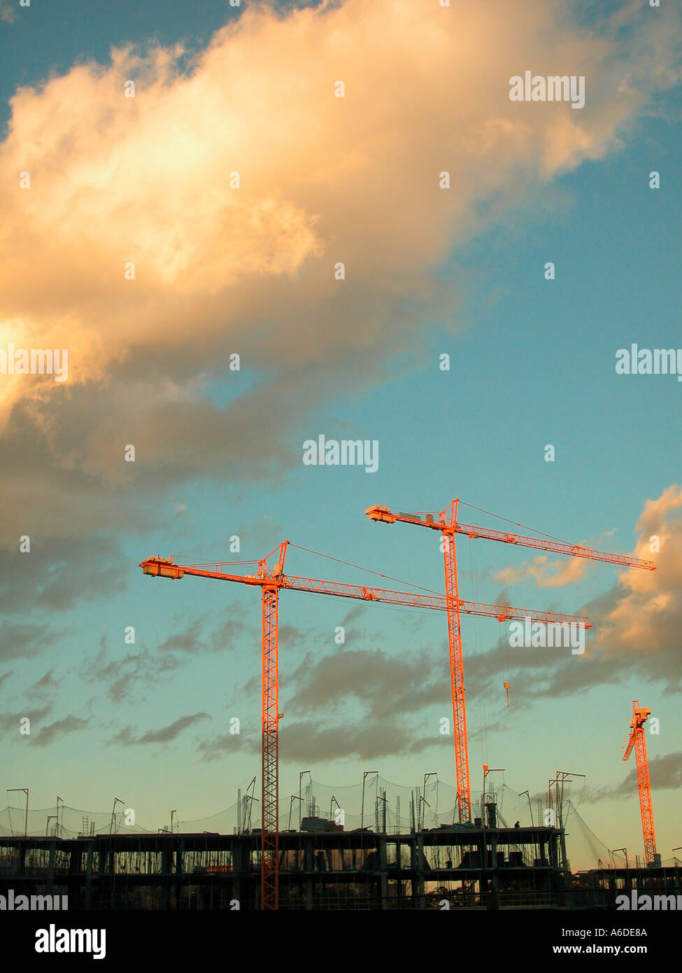 High building construction site hi-res stock photography and images - Alamy