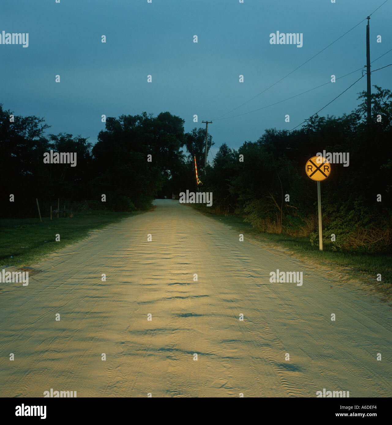 dirt road at night Stock Photo - Alamy