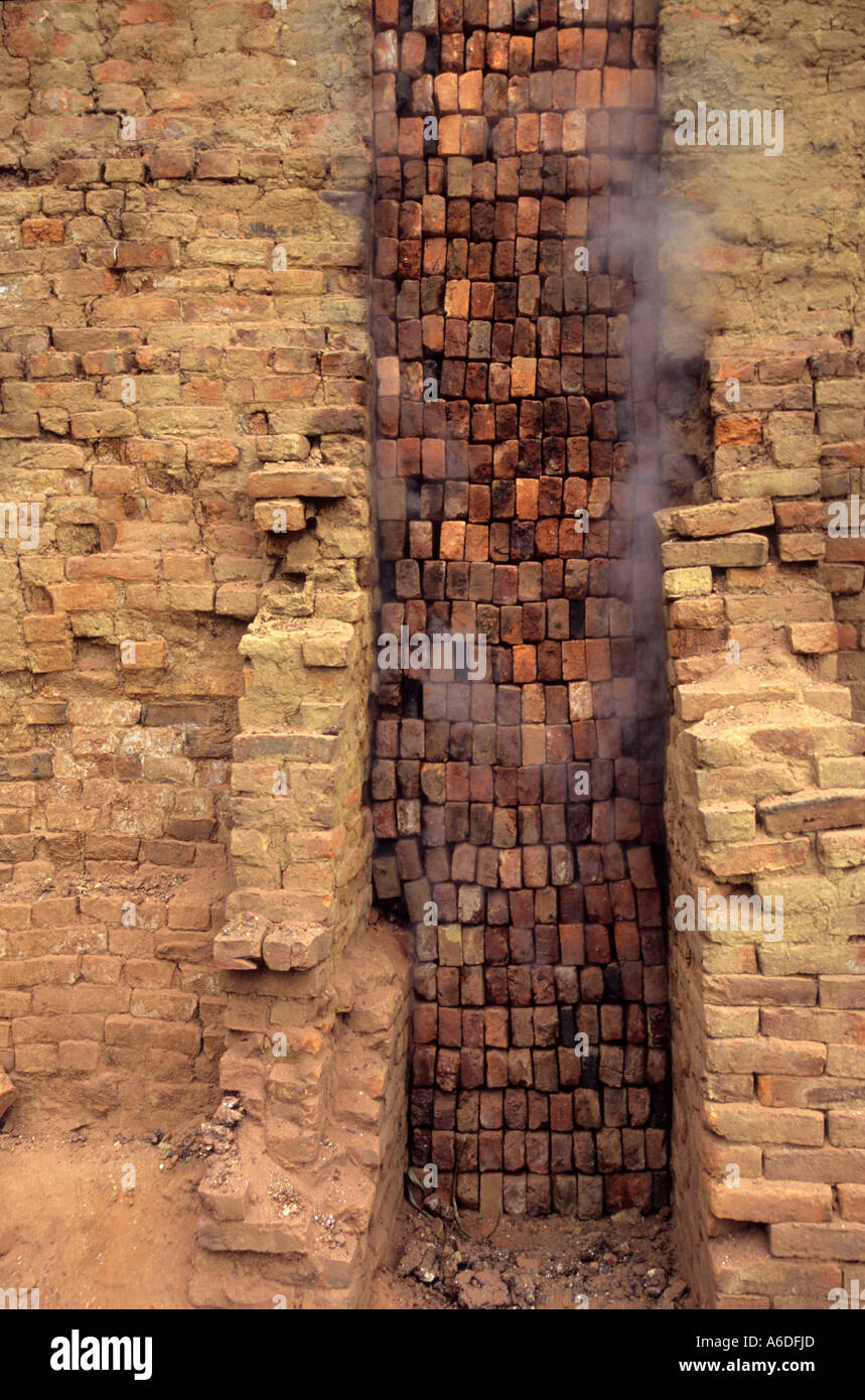 Brick making operations, Thai Nguyen province, Vietnam Stock Photo - Alamy