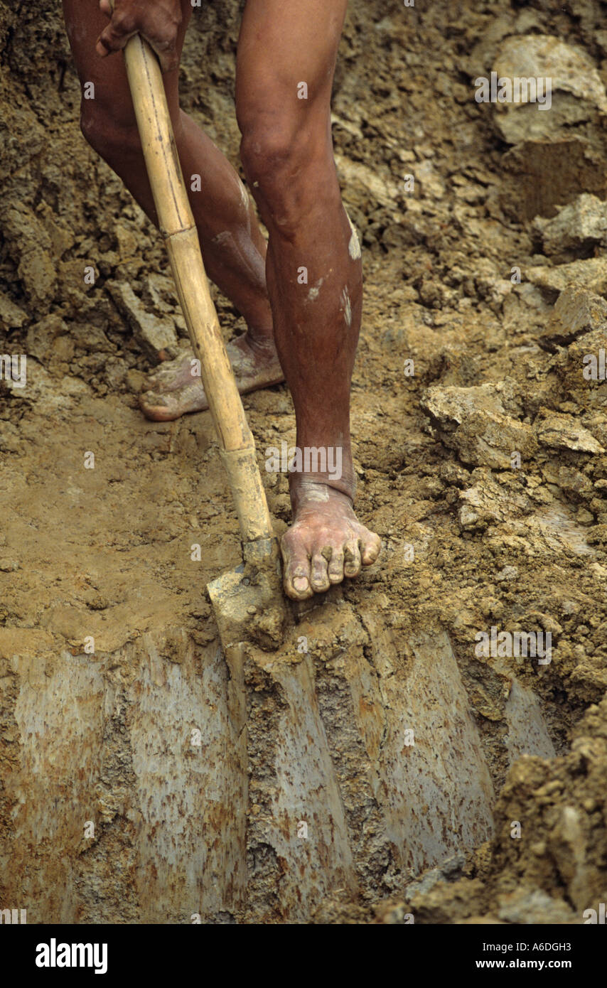 Brick making operations, Thai Nguyen province, Vietnam Stock Photo - Alamy