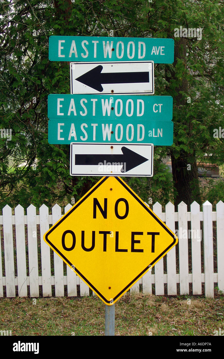 Confusing signs stop sign hi-res stock photography and images - Alamy