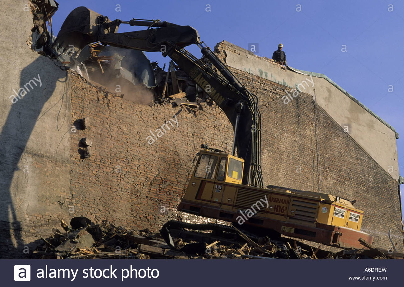 Demolished Wall High Resolution Stock Photography and Images - Alamy