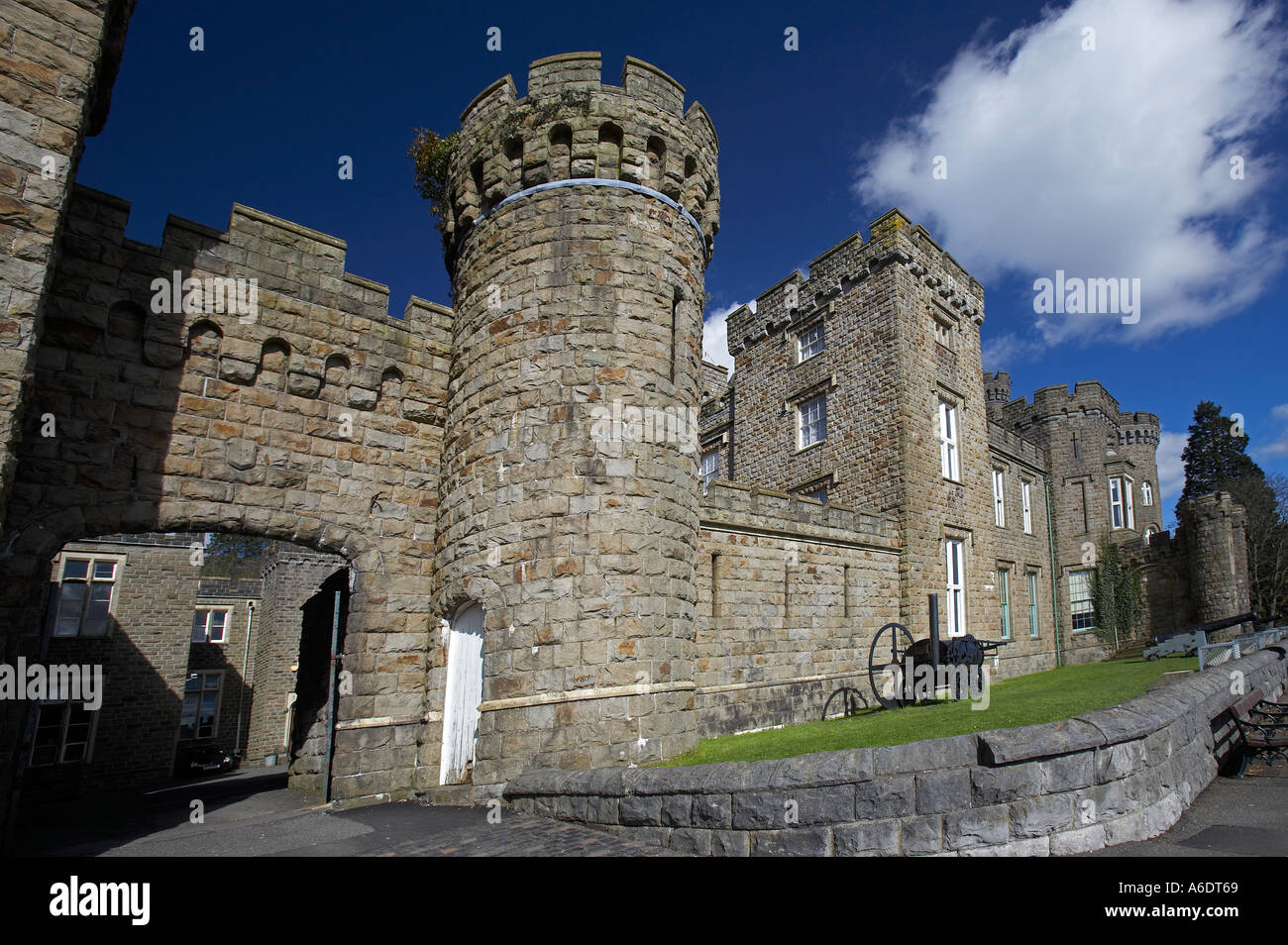 Cyfarthfa ironworks hi-res stock photography and images - Alamy