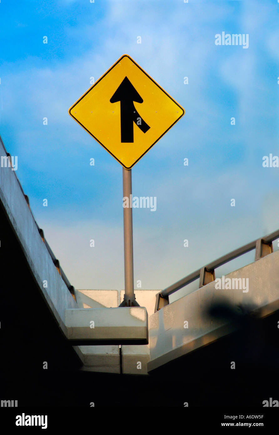 Merge Sign Stock Photos & Merge Sign Stock Images - Alamy