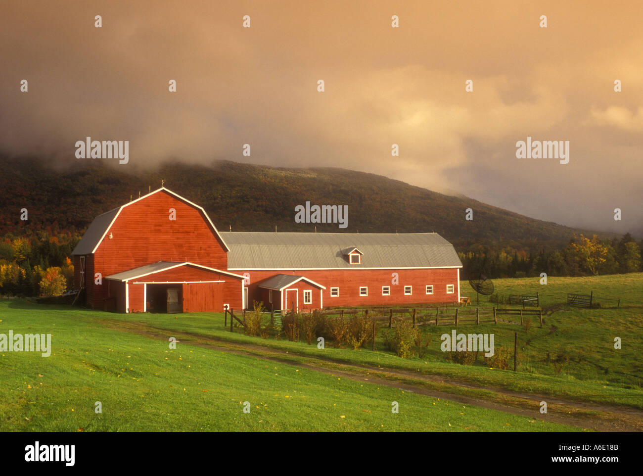 Waterbury vermont color hi-res stock photography and images - Alamy