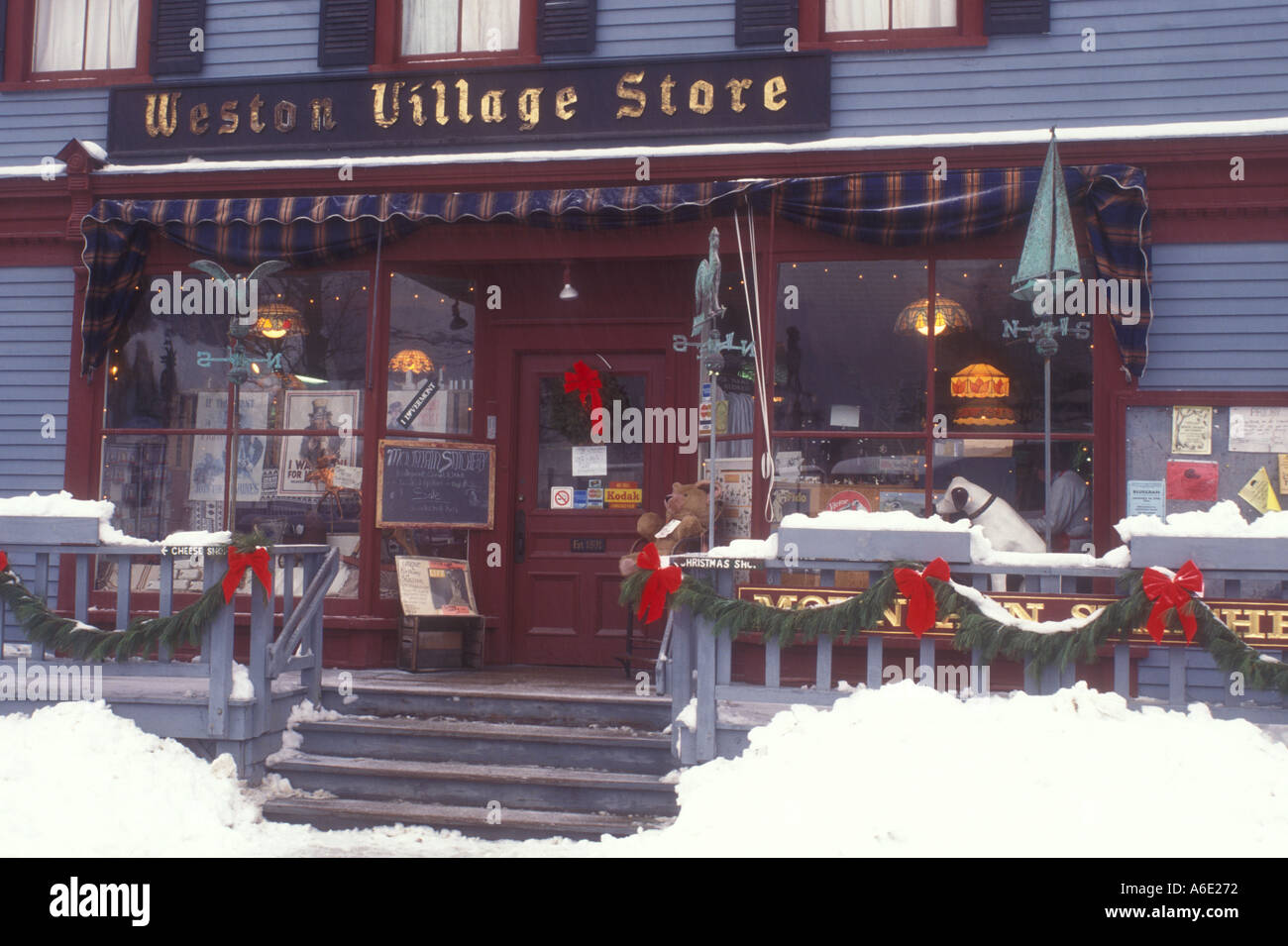 Vermont country store in weston hi-res stock photography and images - Alamy