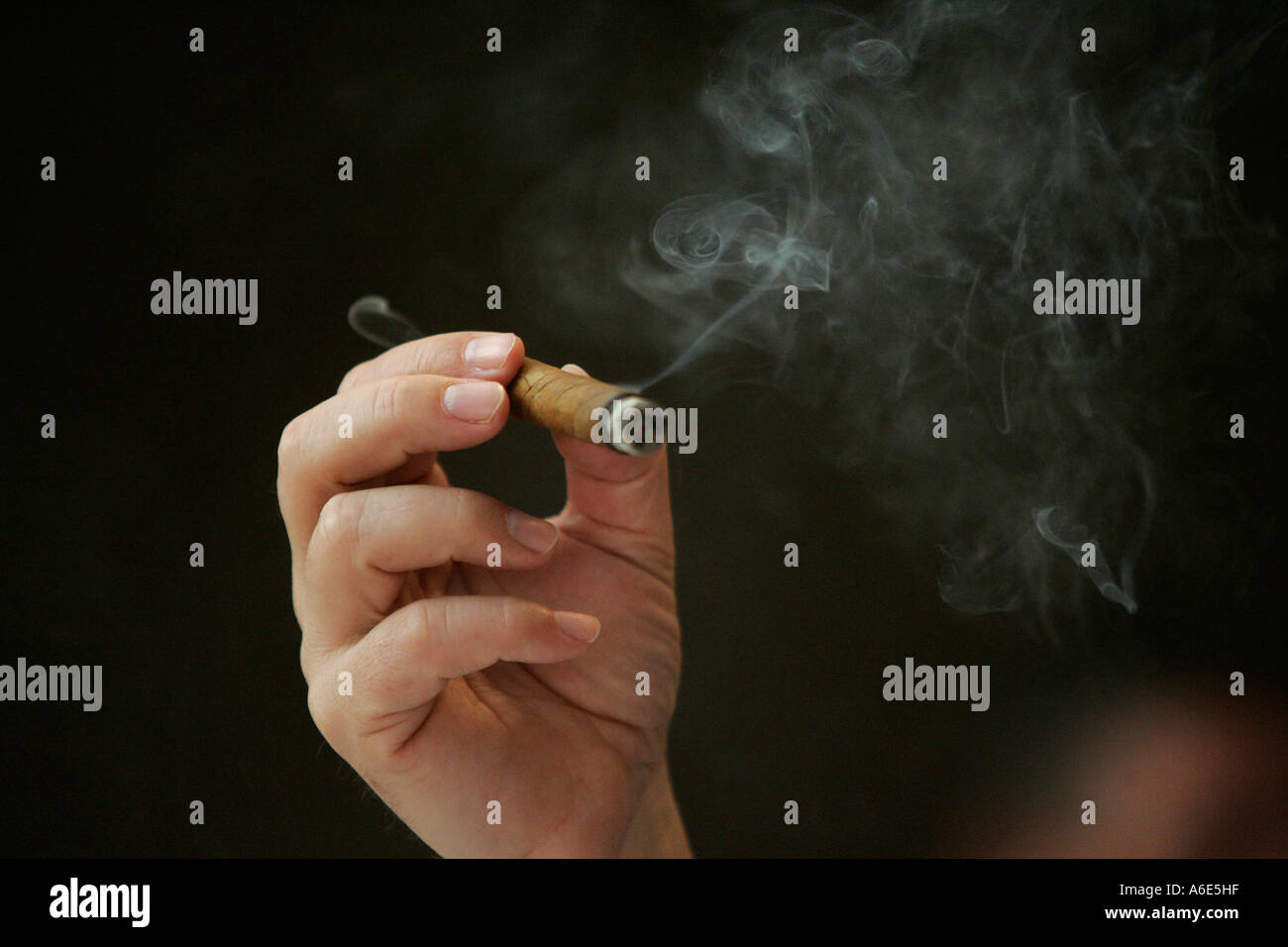 Smoker cigar hi-res stock photography and images - Alamy