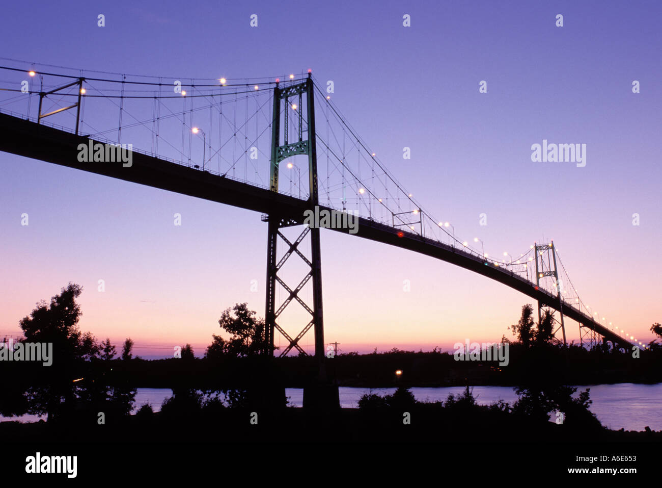 Thousand islands international bridge hi-res stock photography and ...