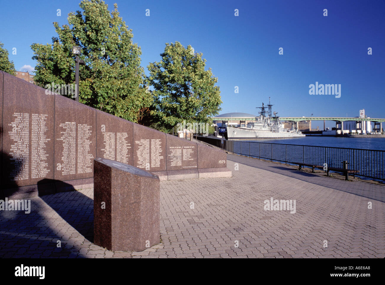 Buffalo naval and military park hi-res stock photography and images - Alamy