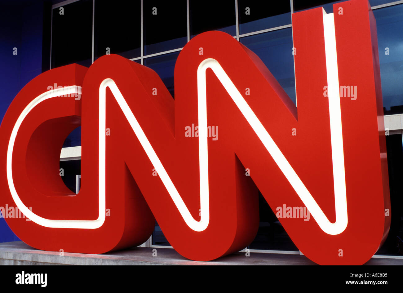 Cnn building sign hi-res stock photography and images - Alamy