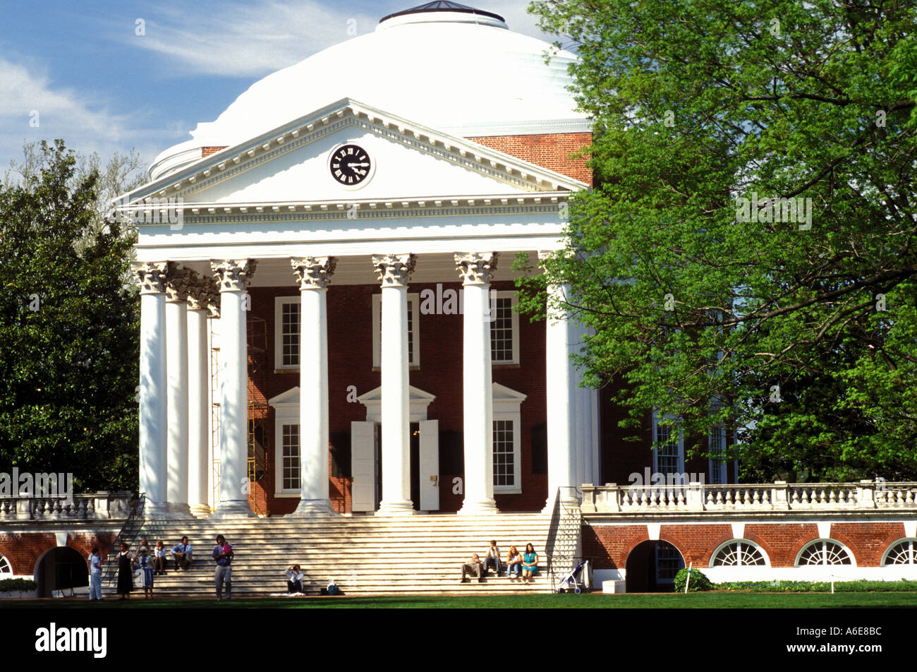 Charlottesville rotunda hi-res stock photography and images - Alamy