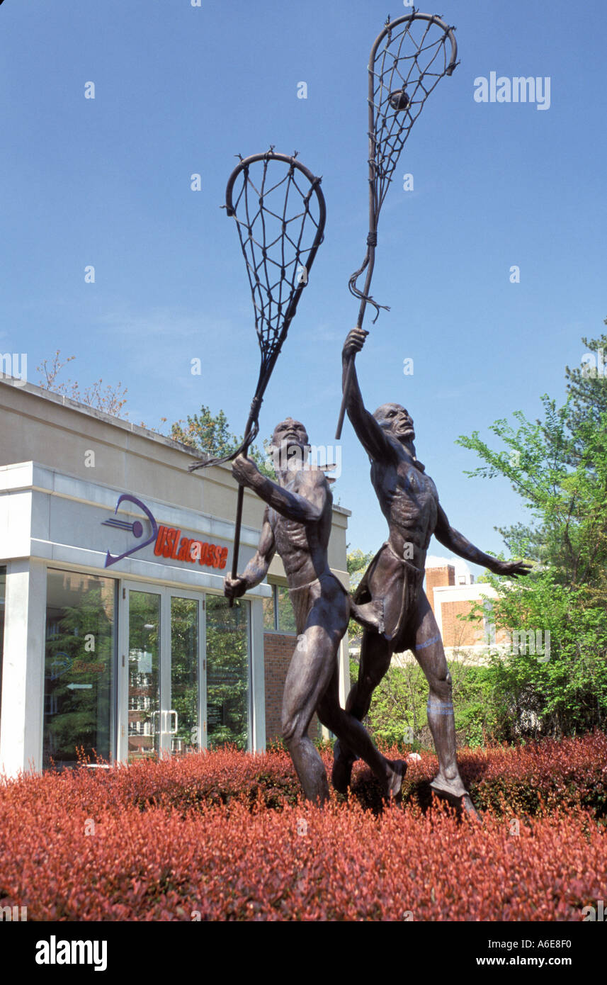 Statue in front maryland state hi-res stock photography and images - Alamy