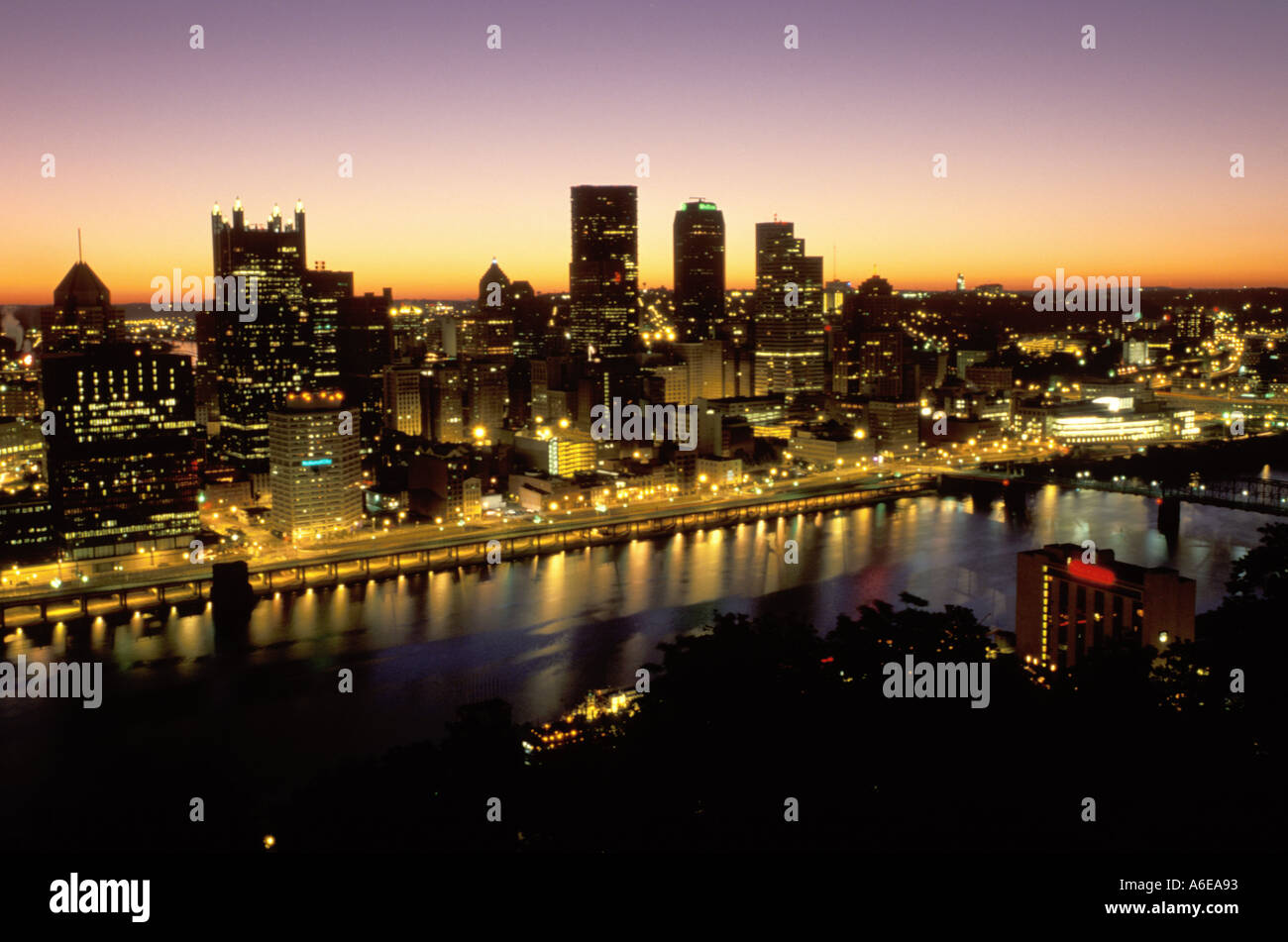 Aerial downtown pittsburgh sunset pennsylvania hi-res stock photography ...