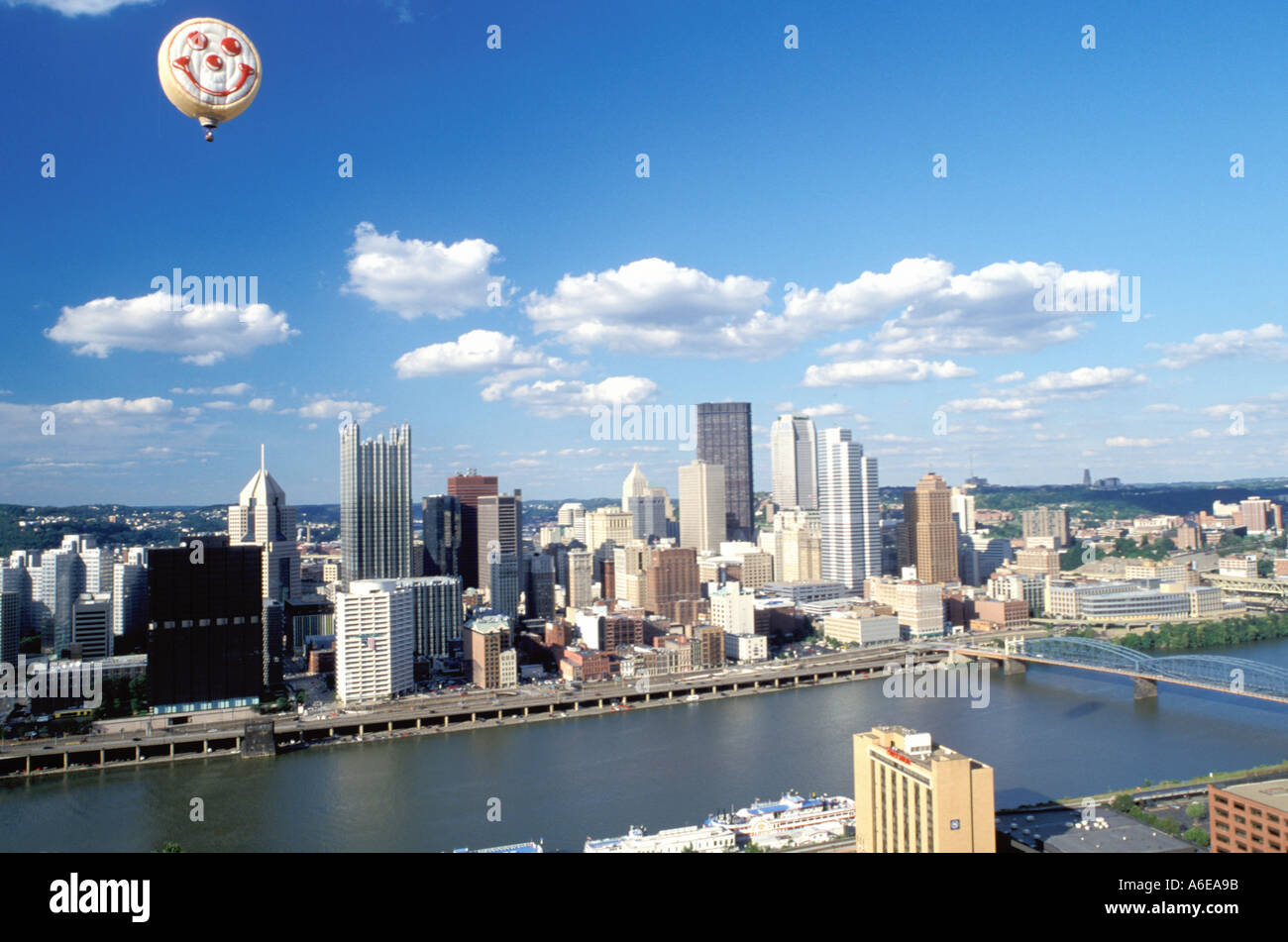Pittsburgh from the air hi-res stock photography and images - Alamy
