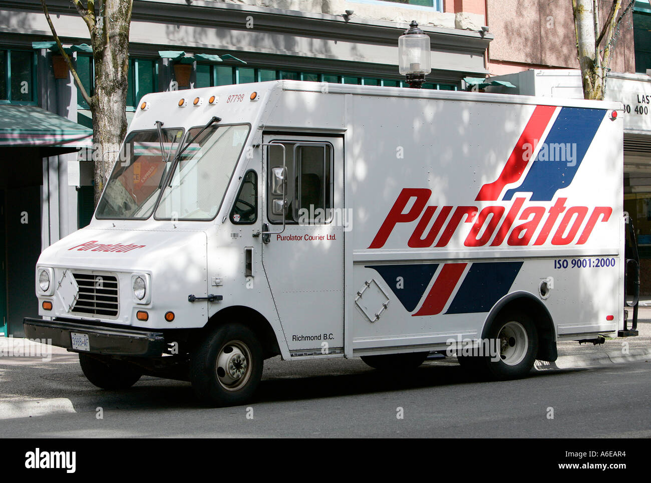 Purolator hi-res stock photography and images - Alamy