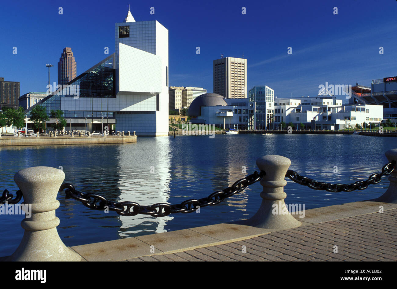 Cleveland lakefront north coast harbor hi-res stock photography and ...