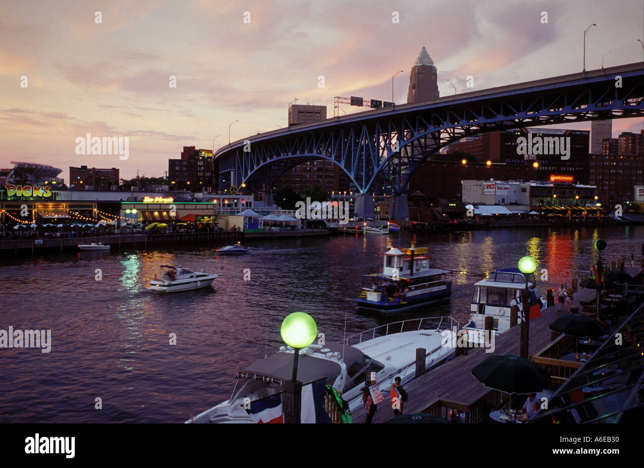 Cleveland riverfront hi-res stock photography and images - Alamy