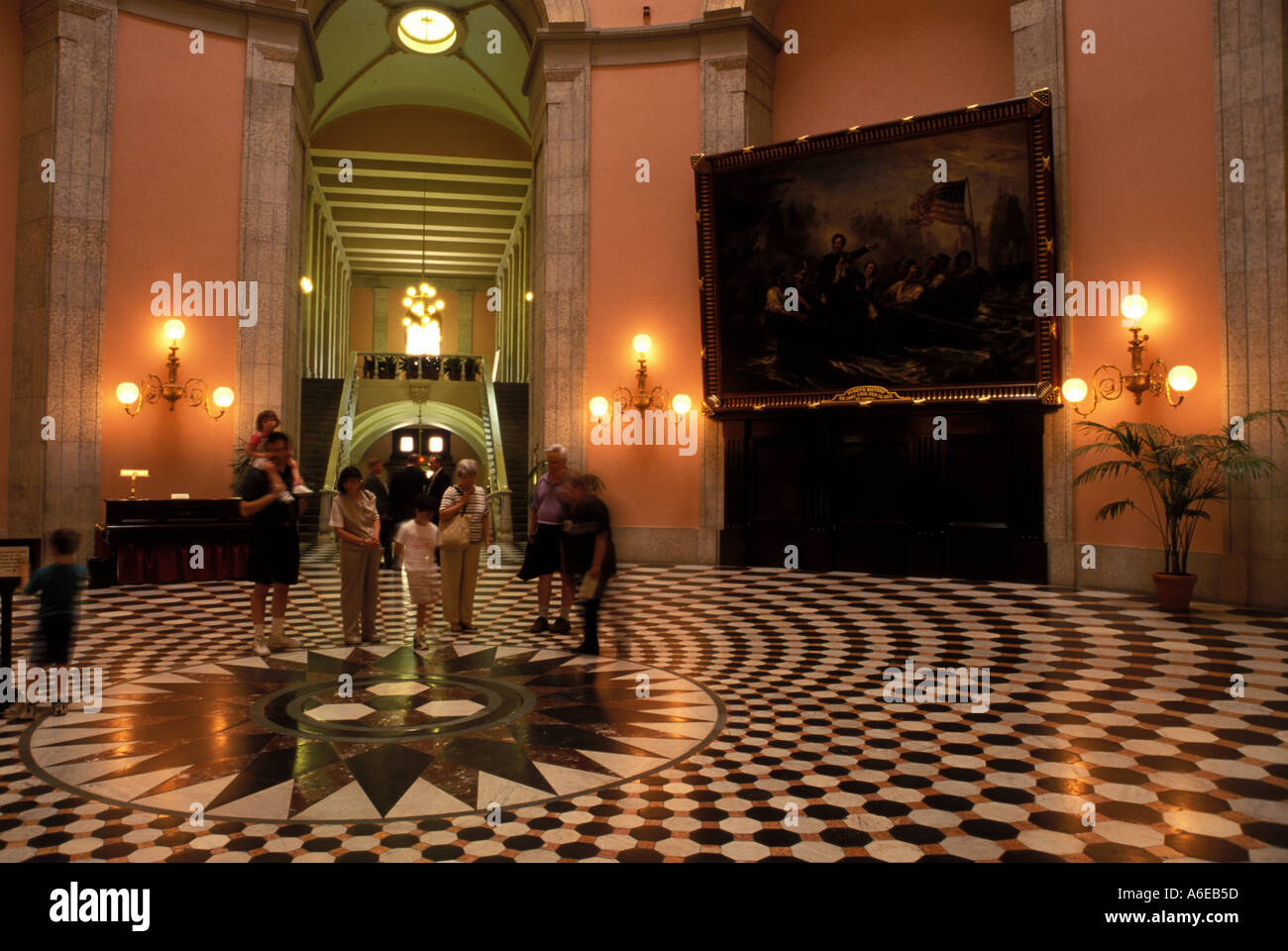 Interior ohio statehouse ohio state hi-res stock photography and images ...