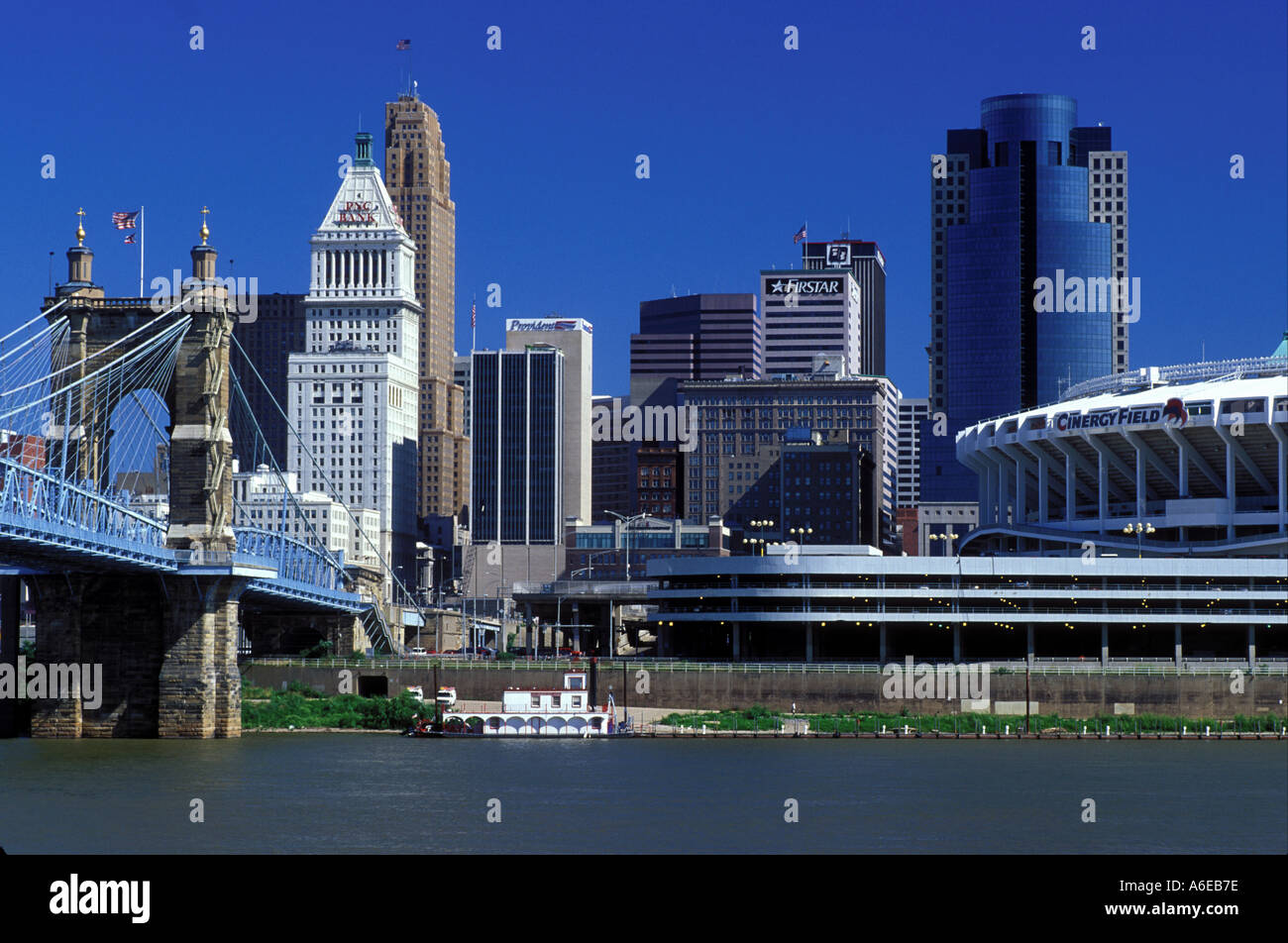 Cincinnati skyscraper hi-res stock photography and images - Alamy