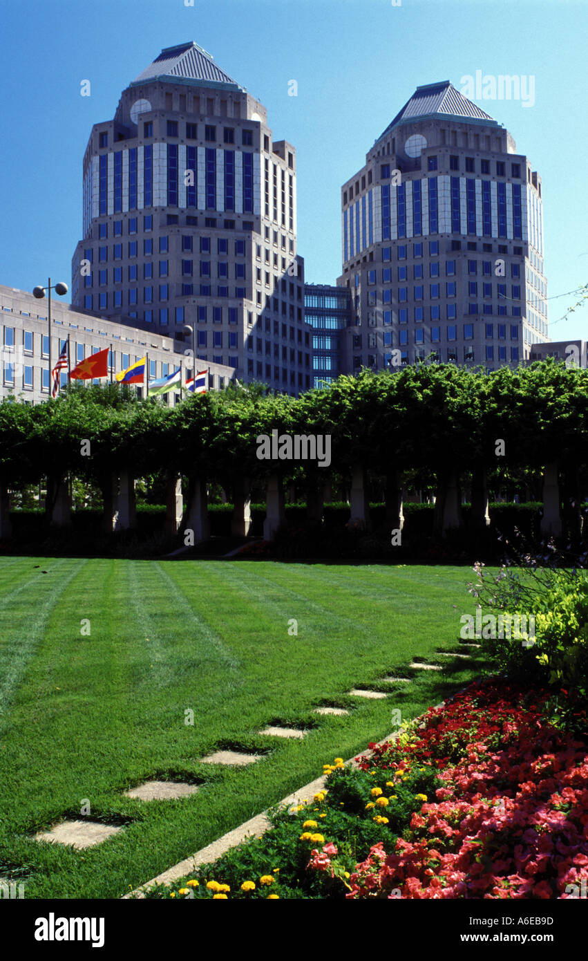 Cincinnati business buildings cincinnati ohio hi-res stock photography ...