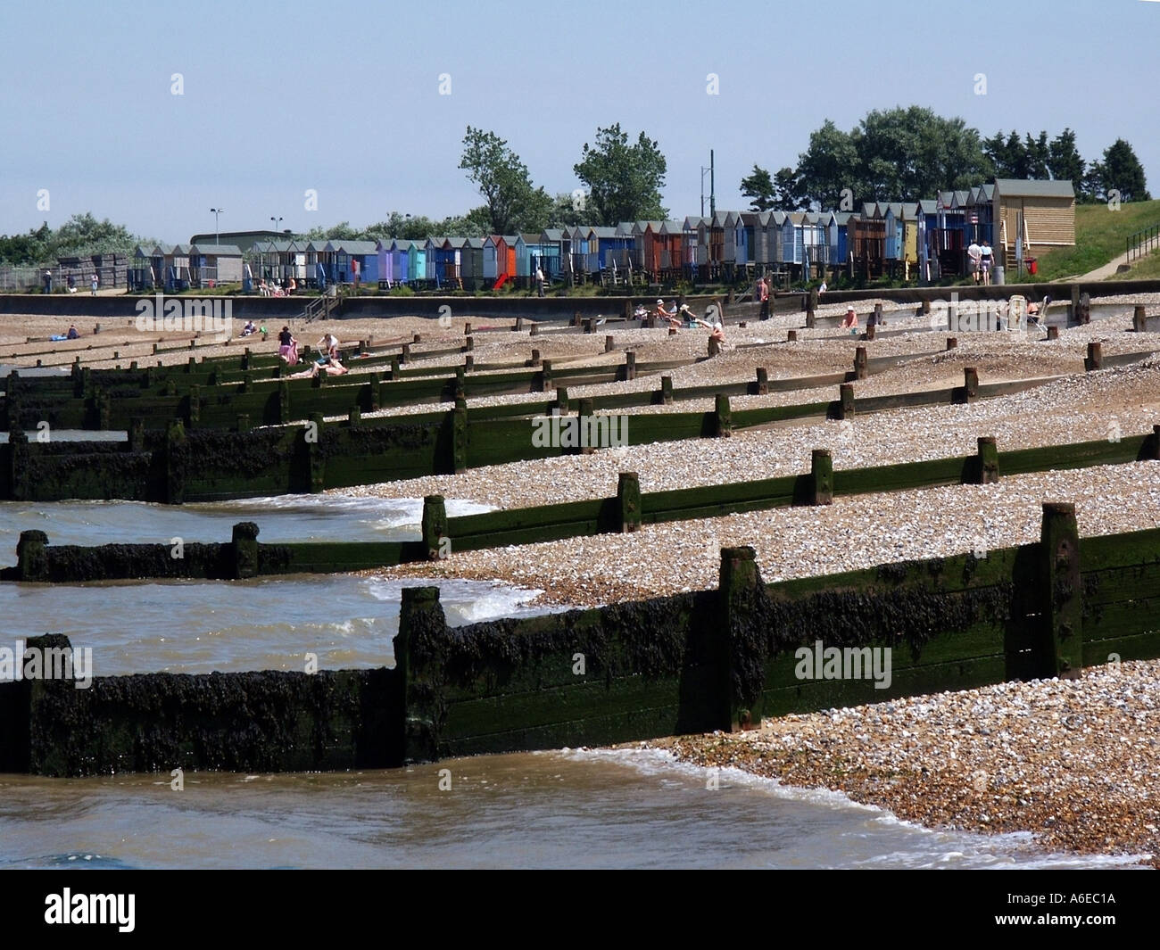 England kent whitstable shingle hi-res stock photography and images - Alamy