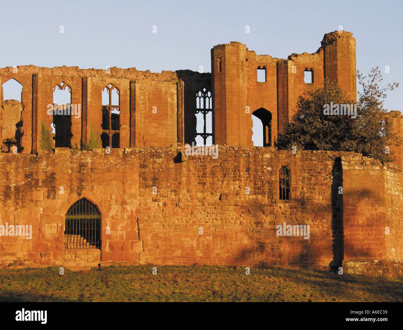 Warwickshire Kenilworth Castle midlands england Stock Photo - Alamy