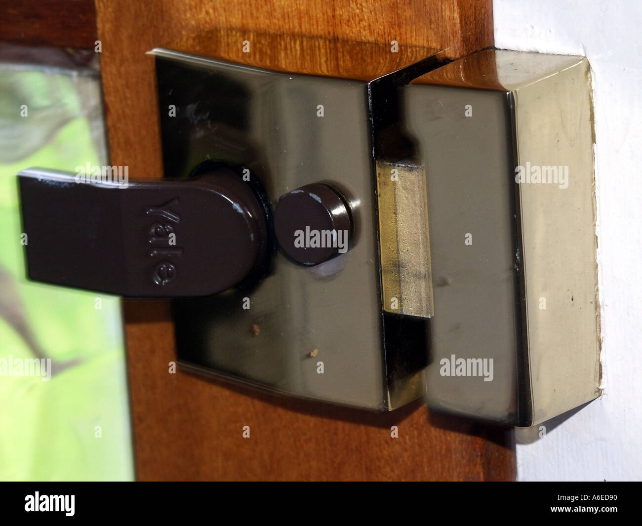 Close up yale lock hi-res stock photography and images - Alamy