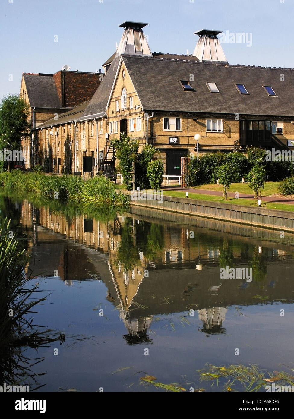 hertfordshire river stort sawbridgeworth Stock Photo - Alamy