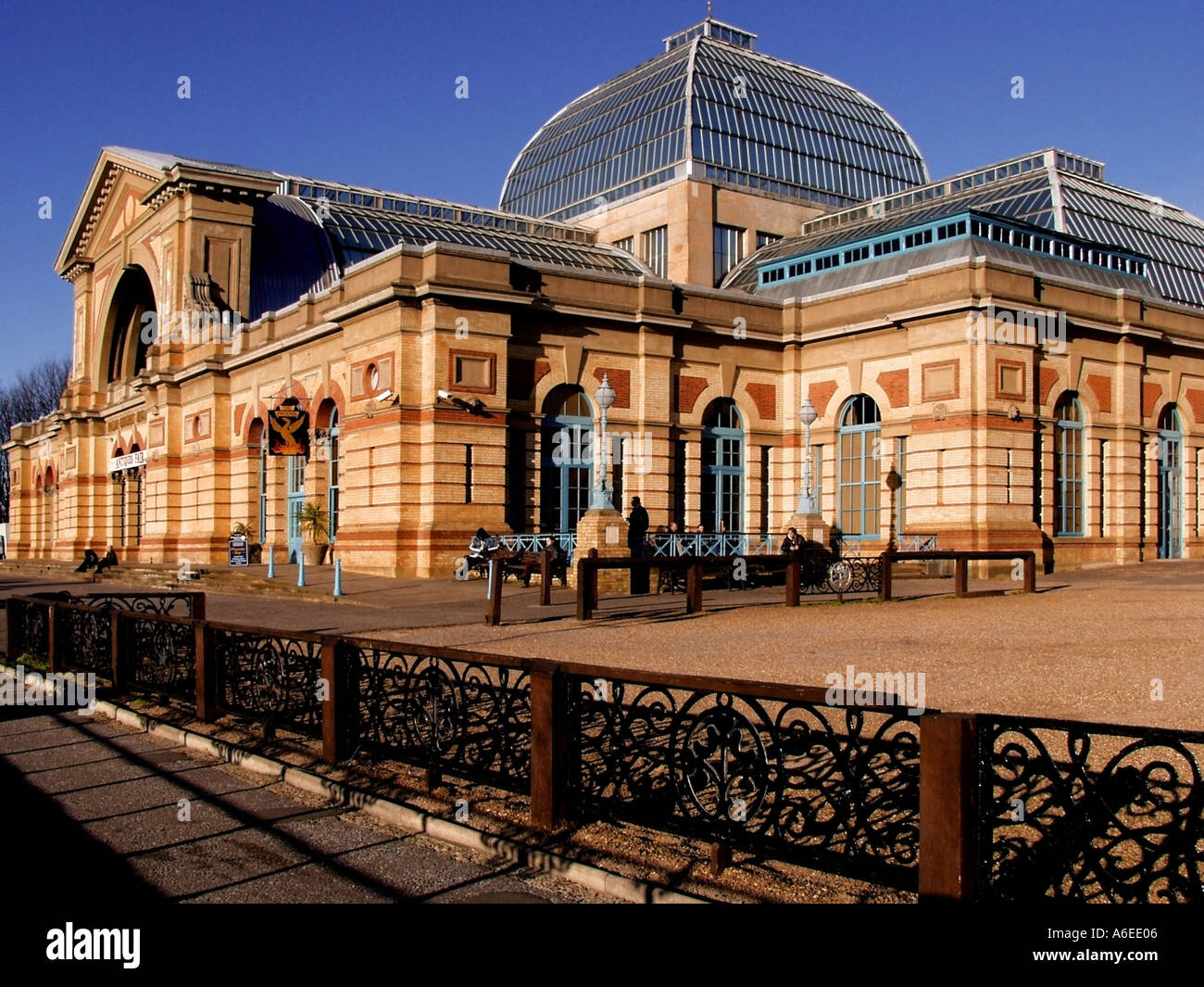 Phoenix palace london hi-res stock photography and images - Alamy
