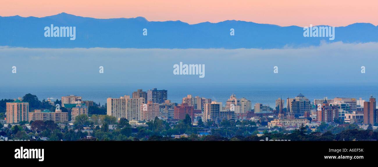 Pre sunrise panoramic over Victoria with Olympic mountains is ...
