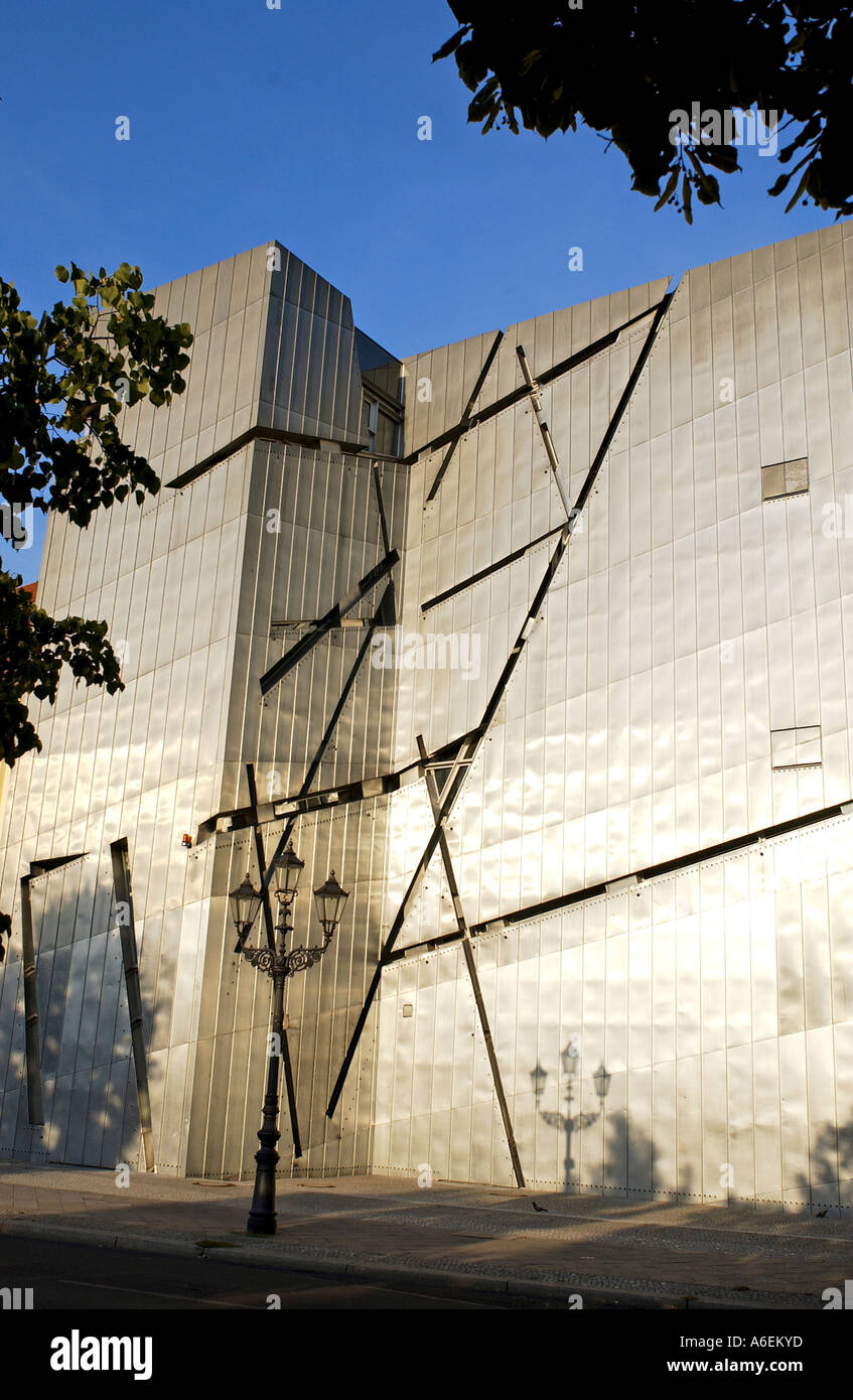 Jewish museum, Berlin by Daniel Libeskind Stock Photo - Alamy