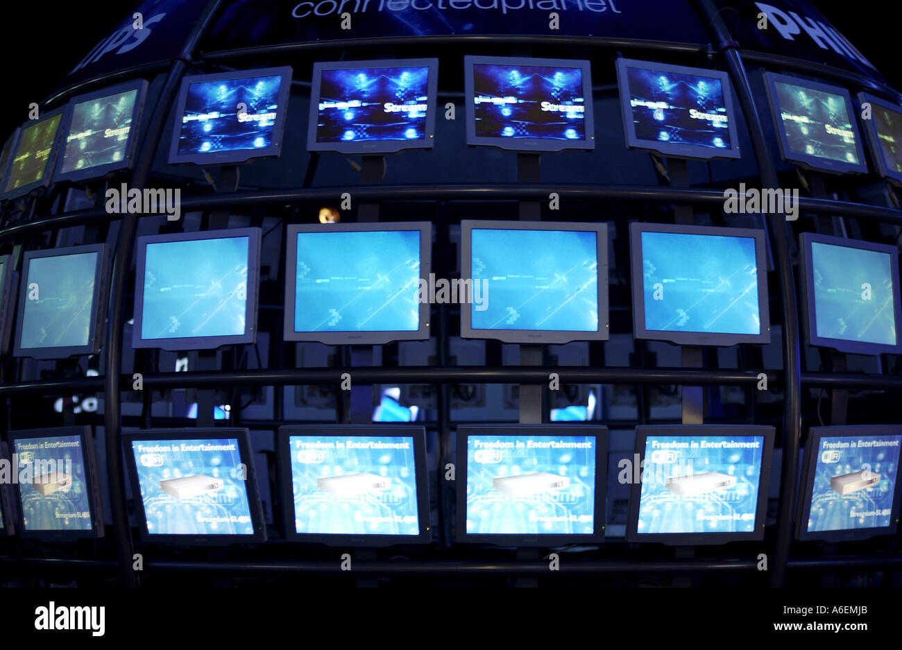 Philips tv set hi-res stock photography and images - Alamy