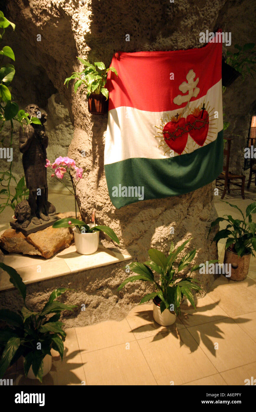 Flag, Cave Chapel, Statue of St Istvan, Budapest Stock Photo - Alamy