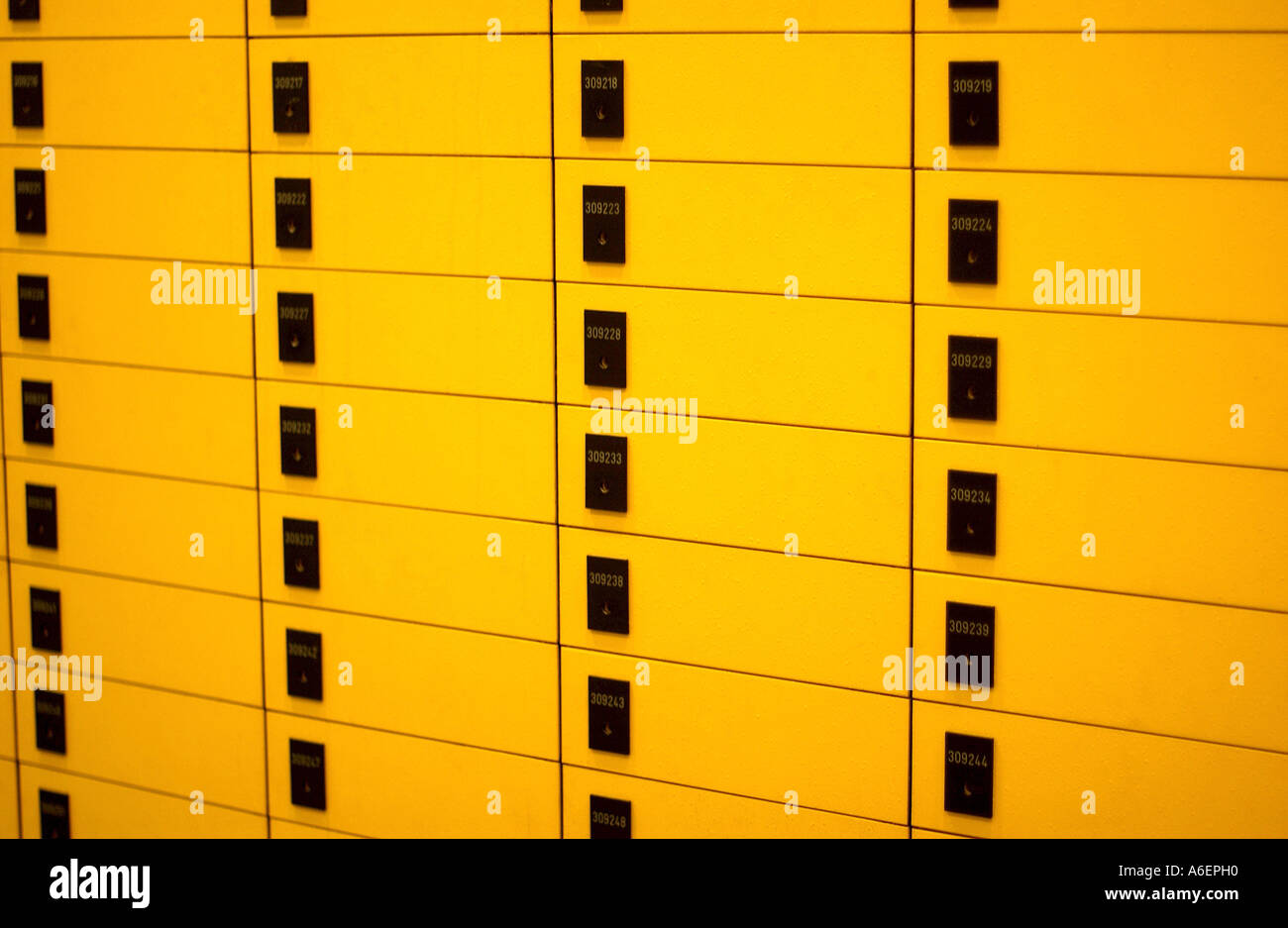 P boxes hi-res stock photography and images - Alamy