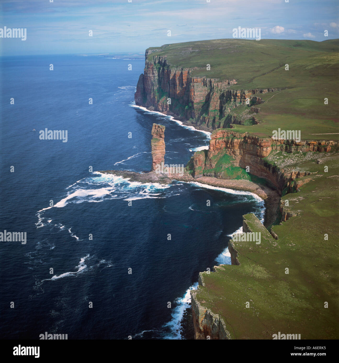 Orkney arial hi-res stock photography and images - Alamy